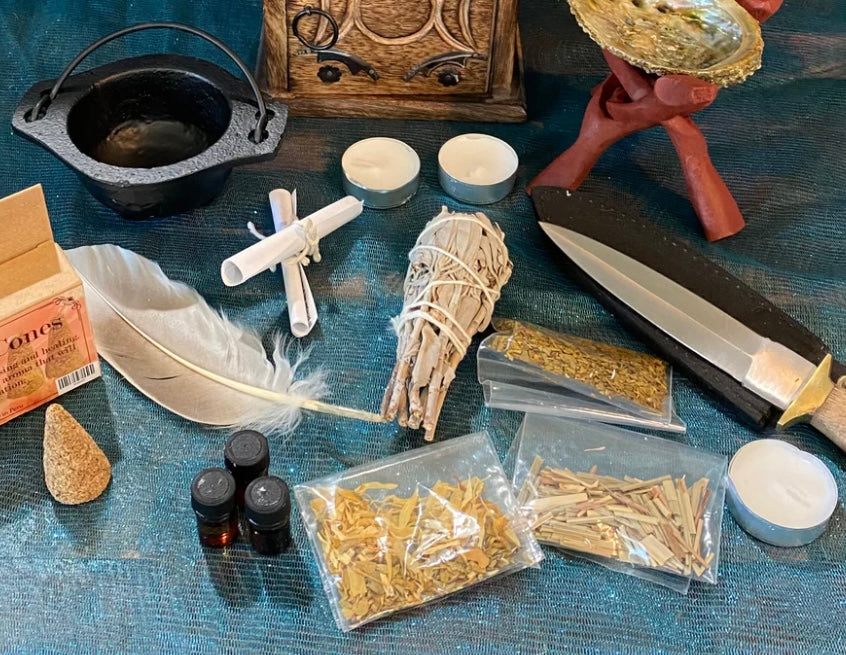 Altar & Ritual – Mama Em's World